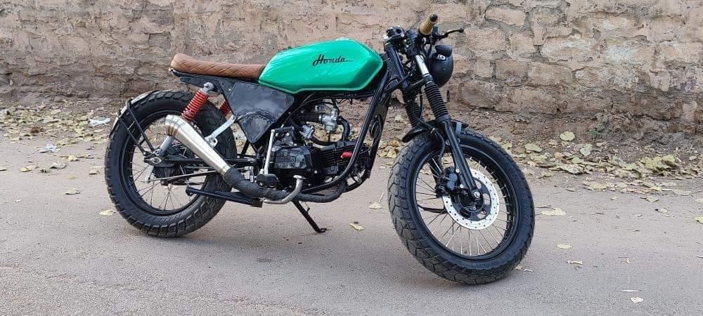 Splendor bike modified Cafe Racer By Imran Custom Bike Hero Honda ...
