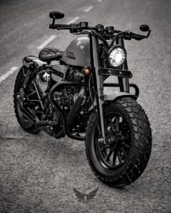 Modified Royal Enfield Thunderbird 350 by Neev Motorcycle